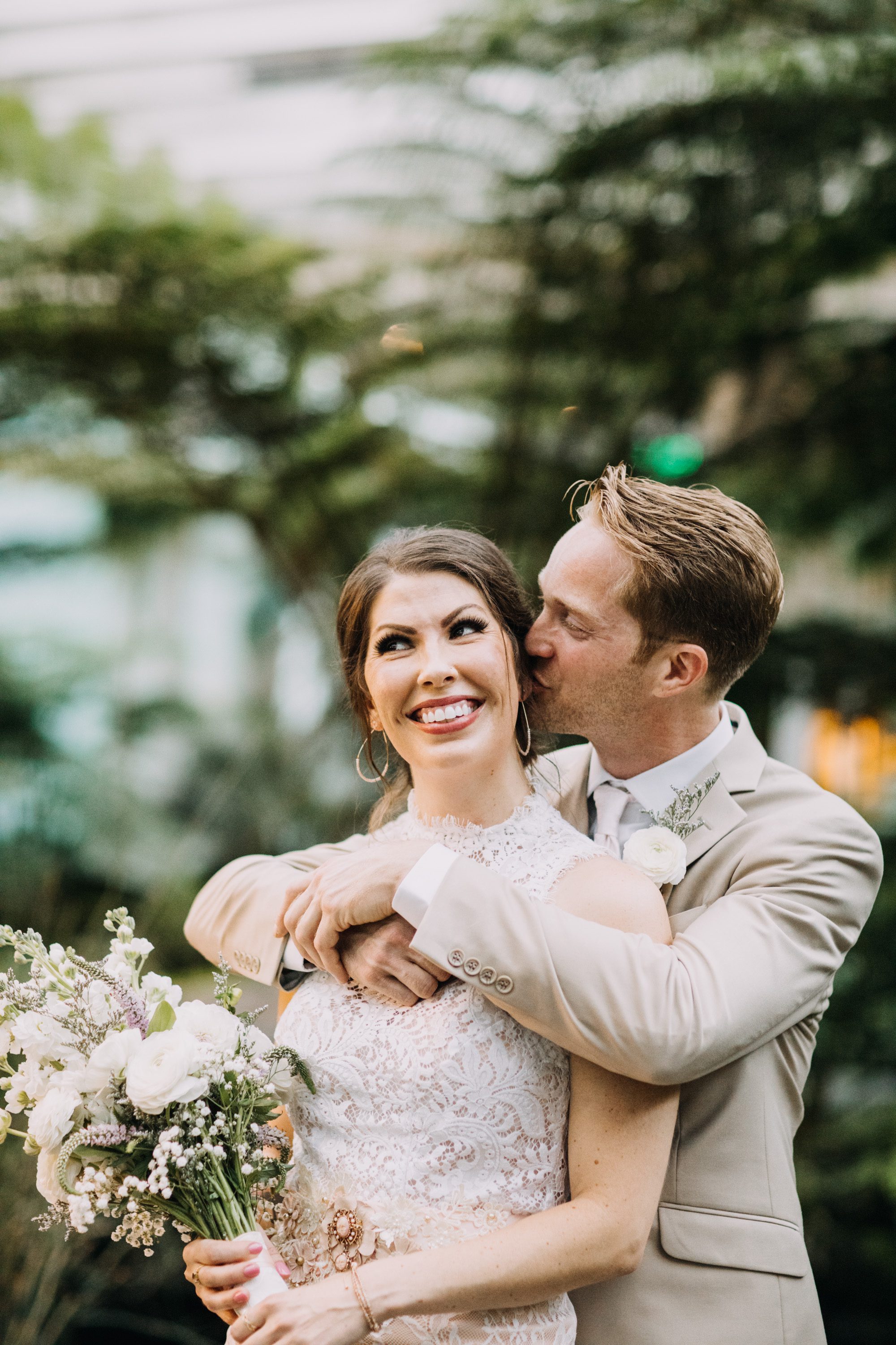Krista + Matt / Married / Como Conservatory