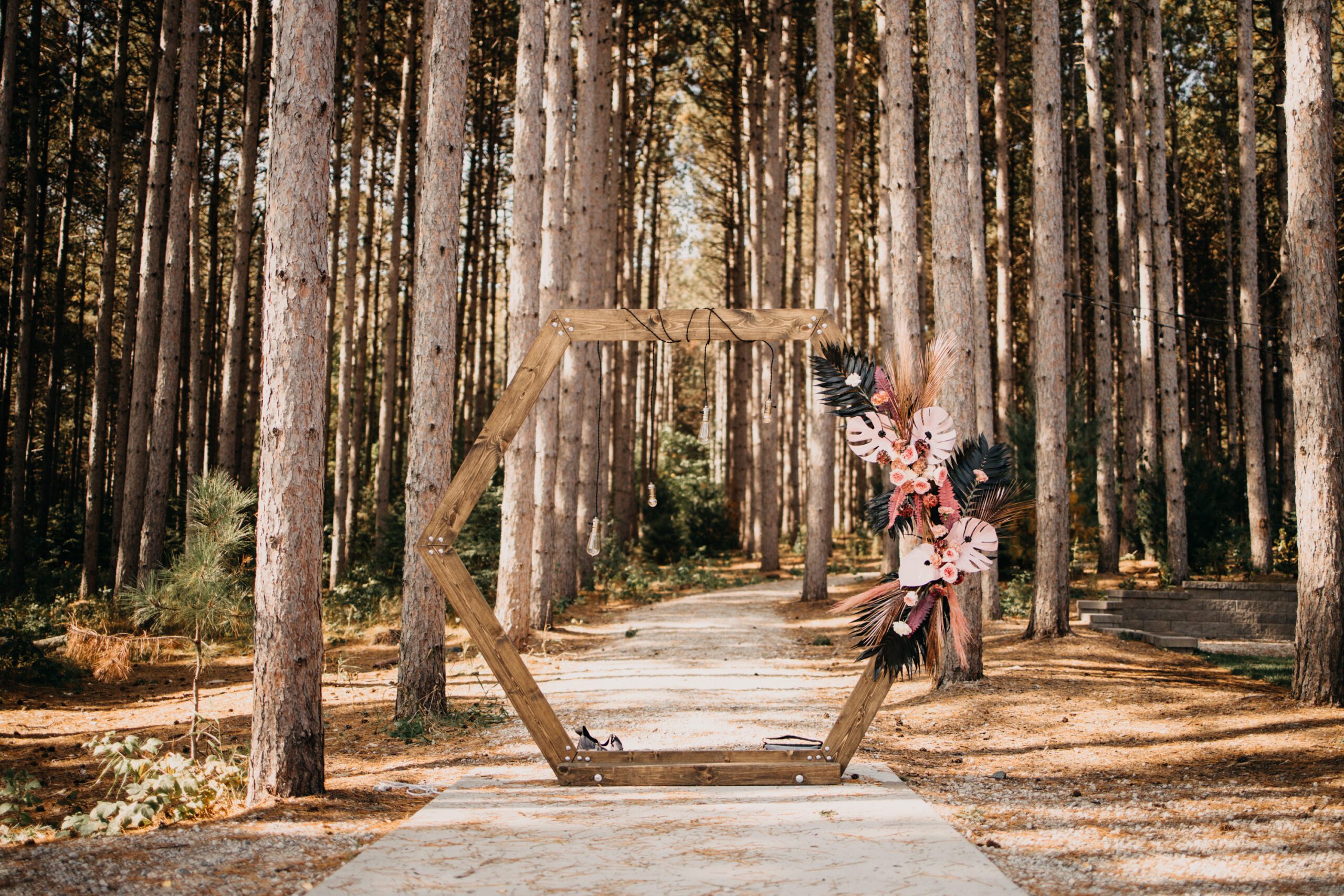 Styled Photoshoot at Pinewood Events: Cambridge, MN Wedding